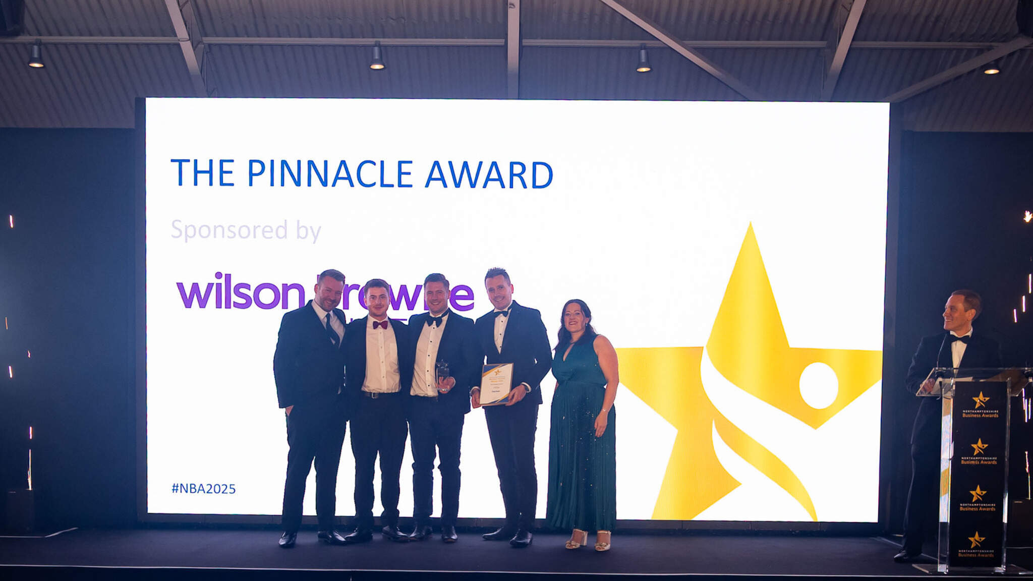 DACHSER UK wins Pinnacle Award at the 2025 Northamptonshire Business Awards